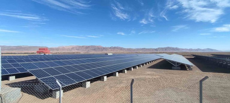 افزایش مجموع ظرفیت نیروگاه‌های خورشیدی به بیش از 6 هزارکیلو وات تا ...